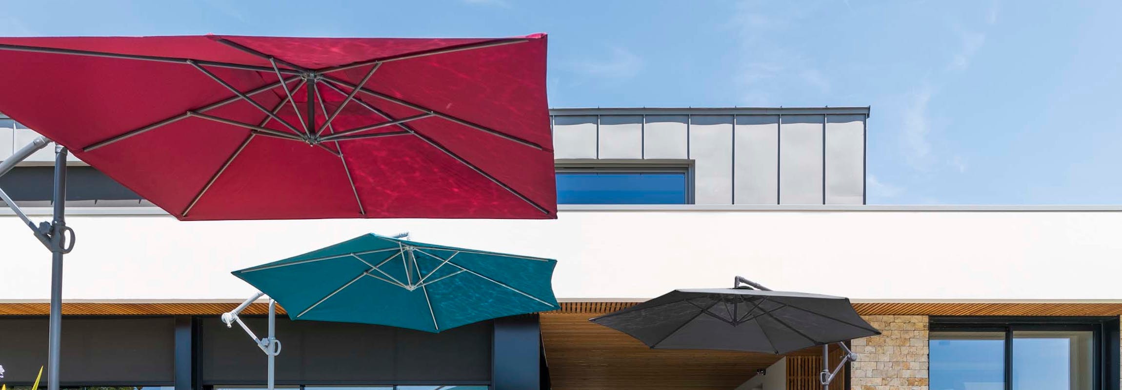 Choisir son parasol de jardin : le guide d’achat complet - Centrakor